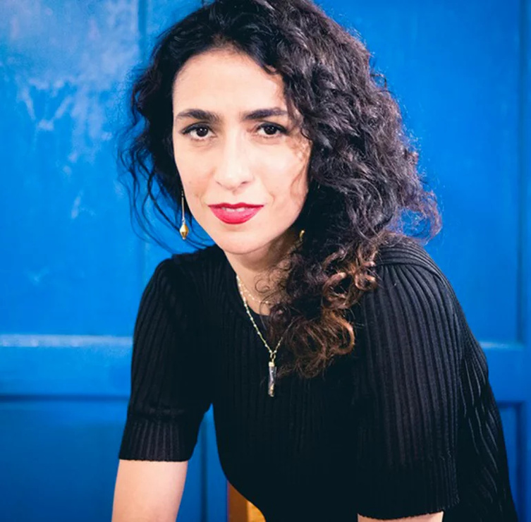 Picture of Marisa Monte