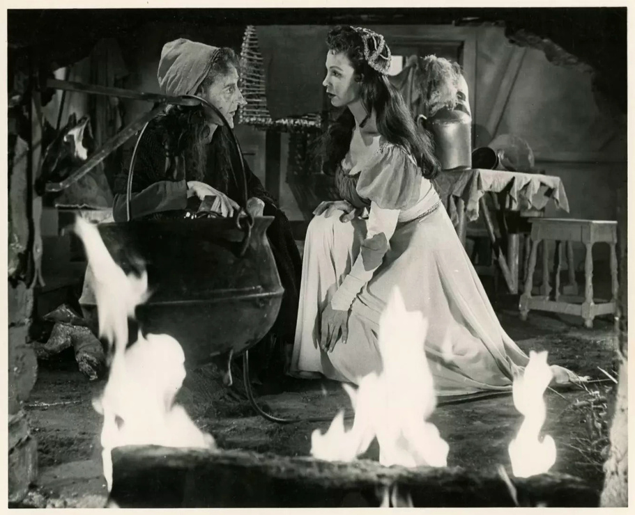 Dorothy Neumann, Pamela Duncan