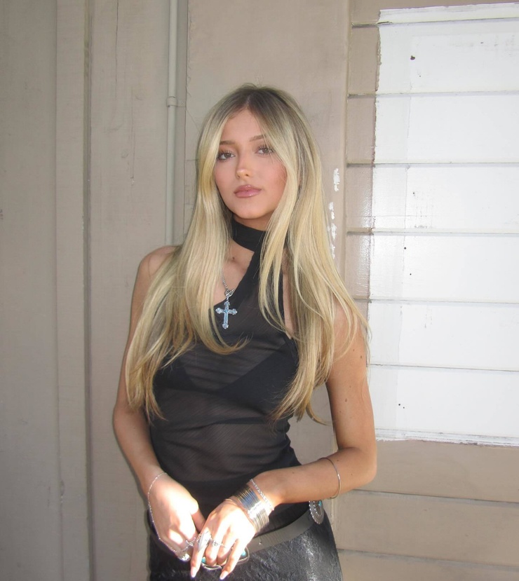 Picture of Emily Dobson