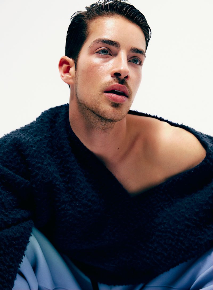 Picture of Manu Rios