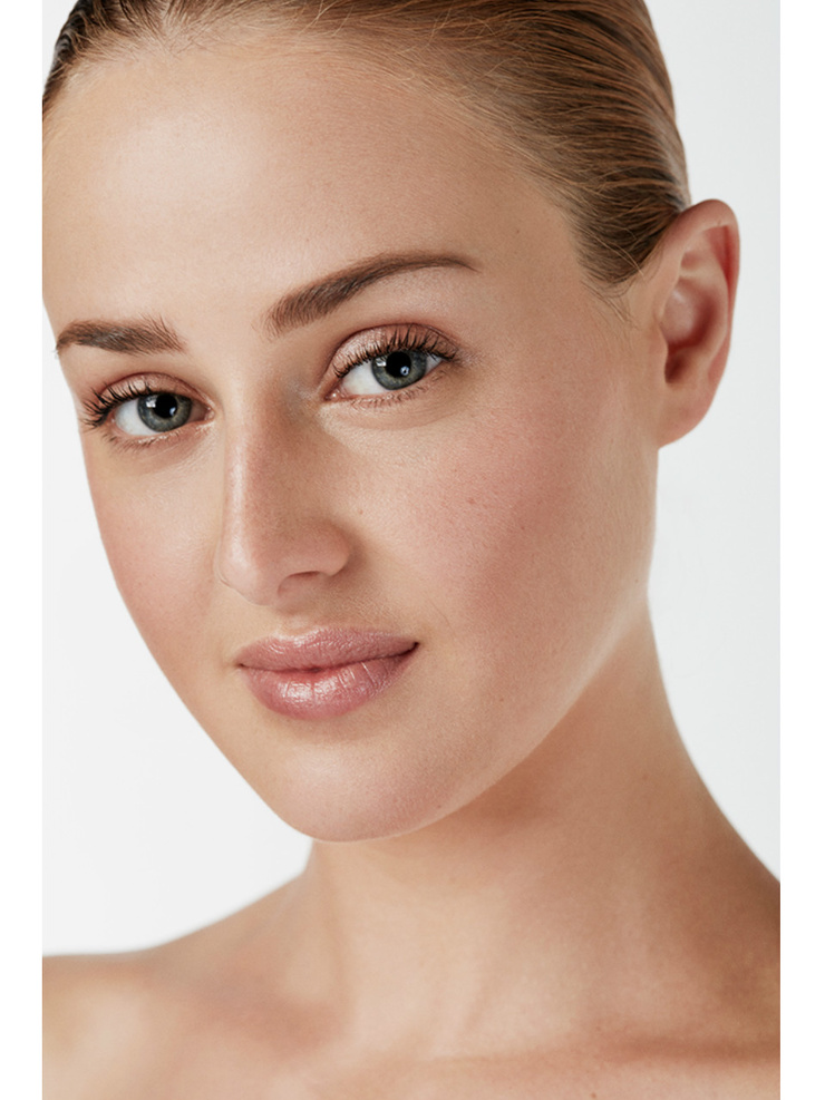 Picture of Anna Van Patten