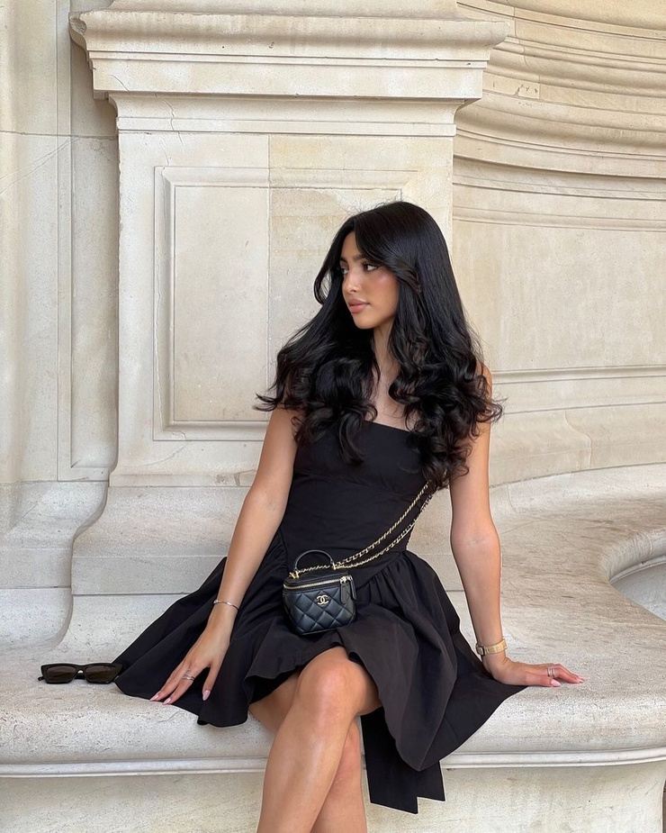 Picture of Lina (model)