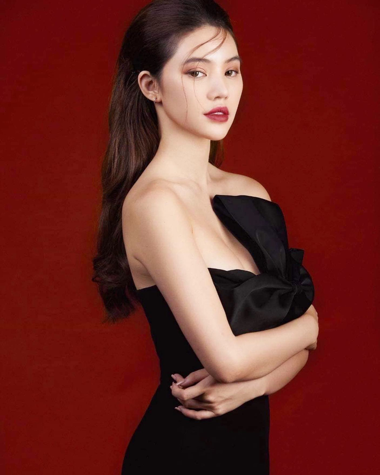 Picture of Jolie Nguyen