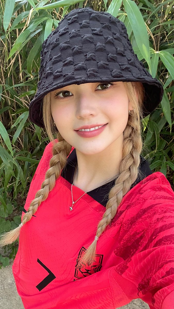 Picture of Nina Nadia Mateer