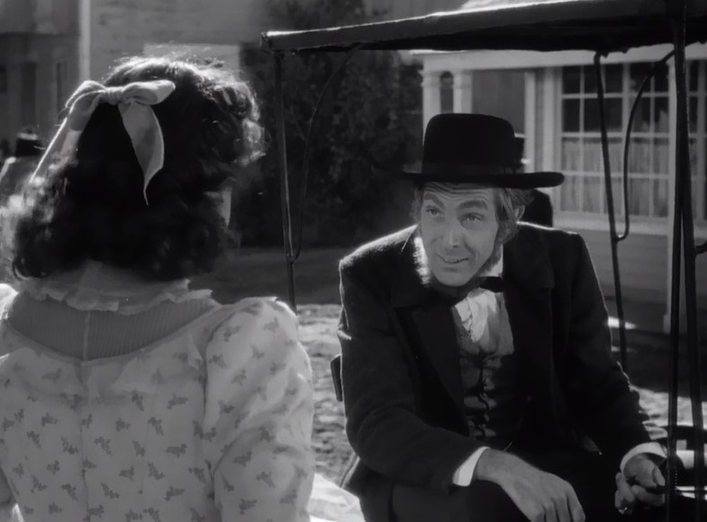 Margaret Lindsay and Alan Napier