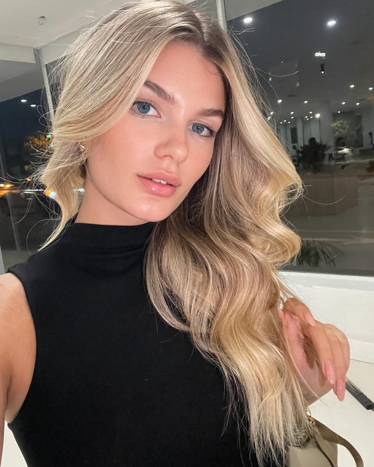 Stephanie Peterson image