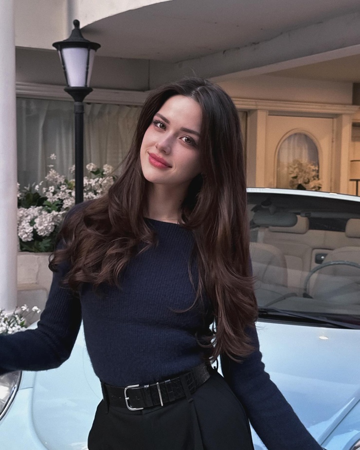 Image of Lisa Rosh