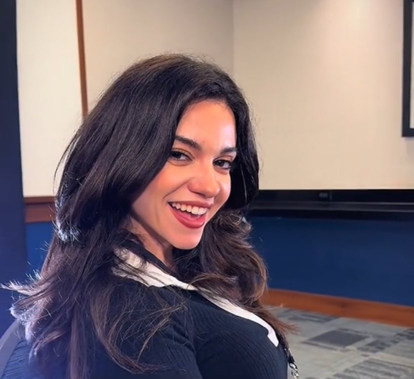 Picture of Lauren LaVera