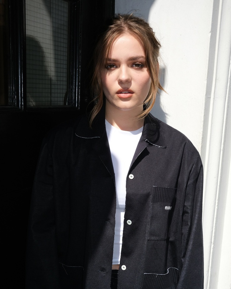 Picture of Maisy Stella