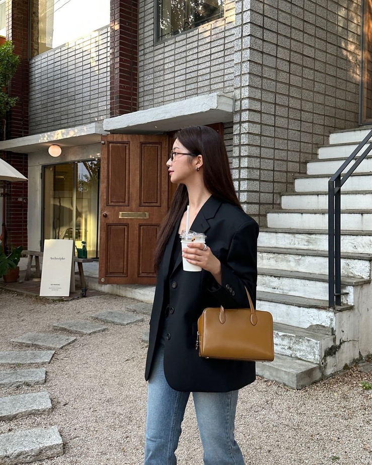 Picture of Ha Jin Park