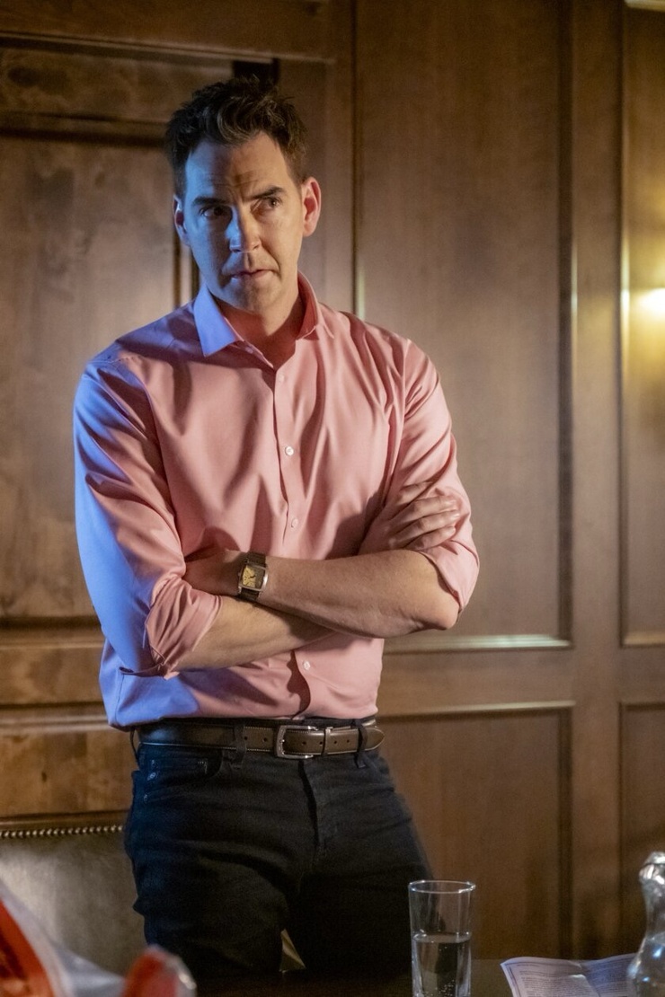 Picture of Mystery 101: Playing Dead