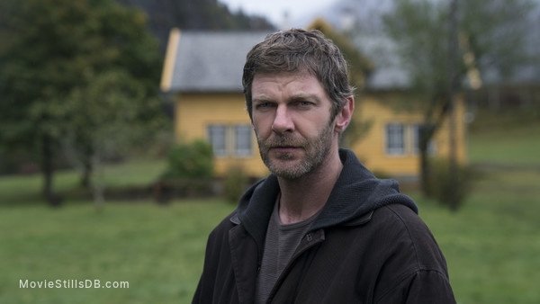 Picture of Sam Hazeldine