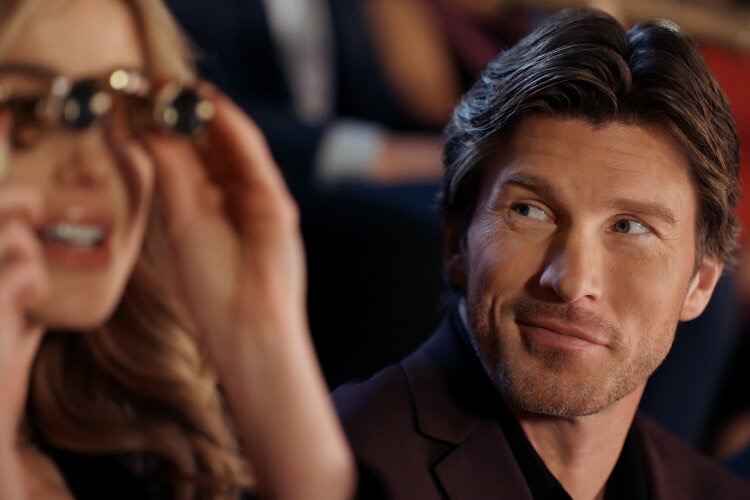 Picture of Christopher Russell