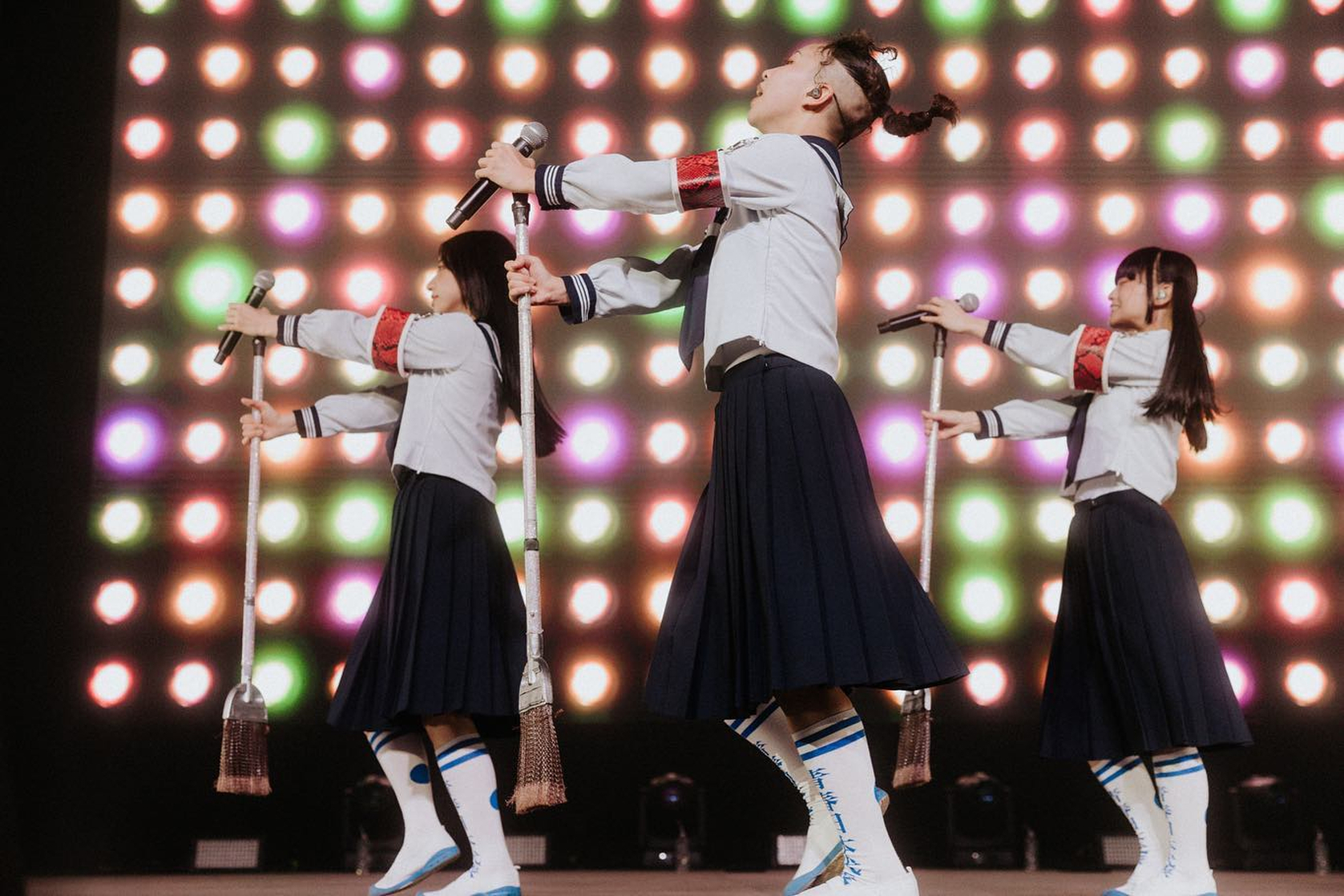 Picture of Atarashii Gakko!