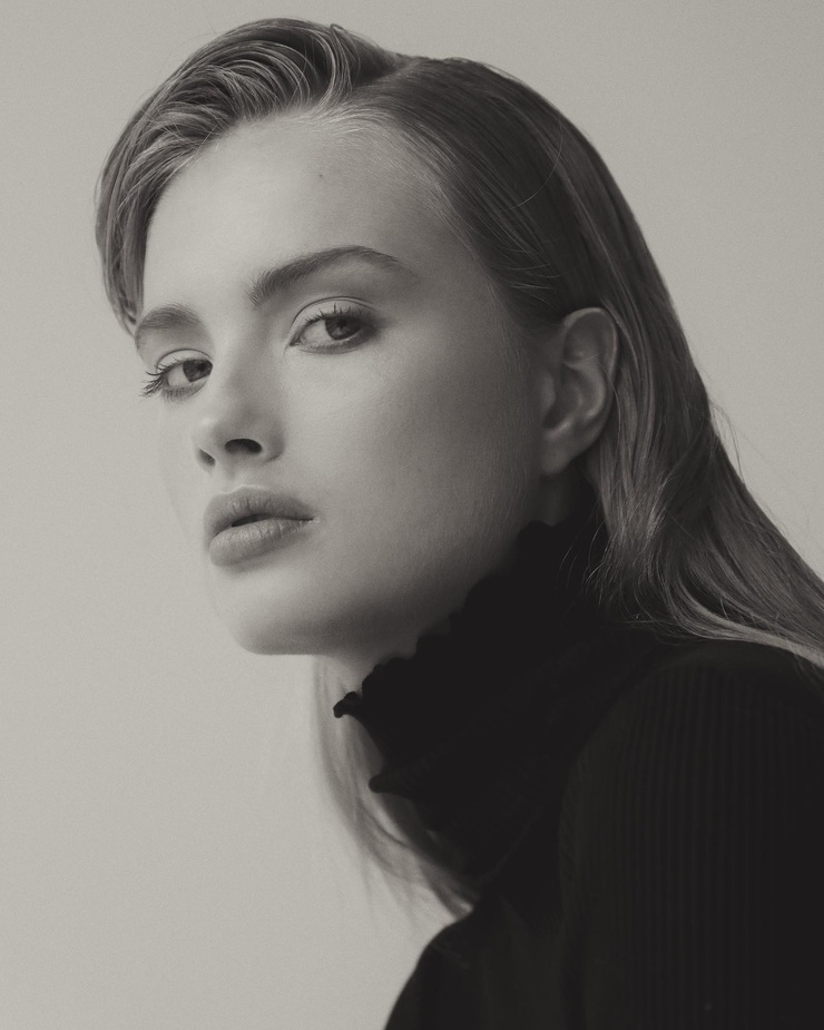 Britney Van Der Steen picture