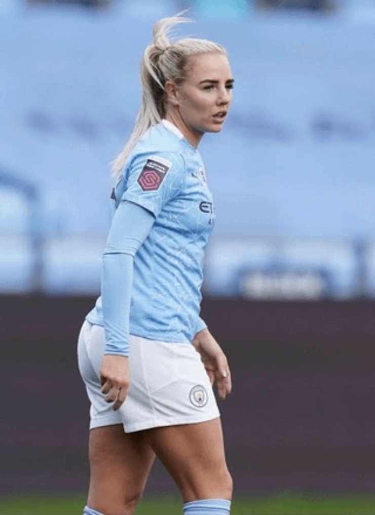 Image of Alex Greenwood