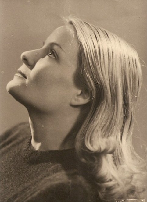 Picture of Madeleine Sologne