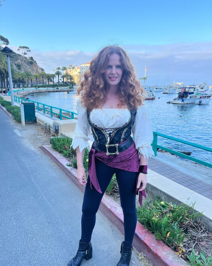 Picture of Rebecca Mader