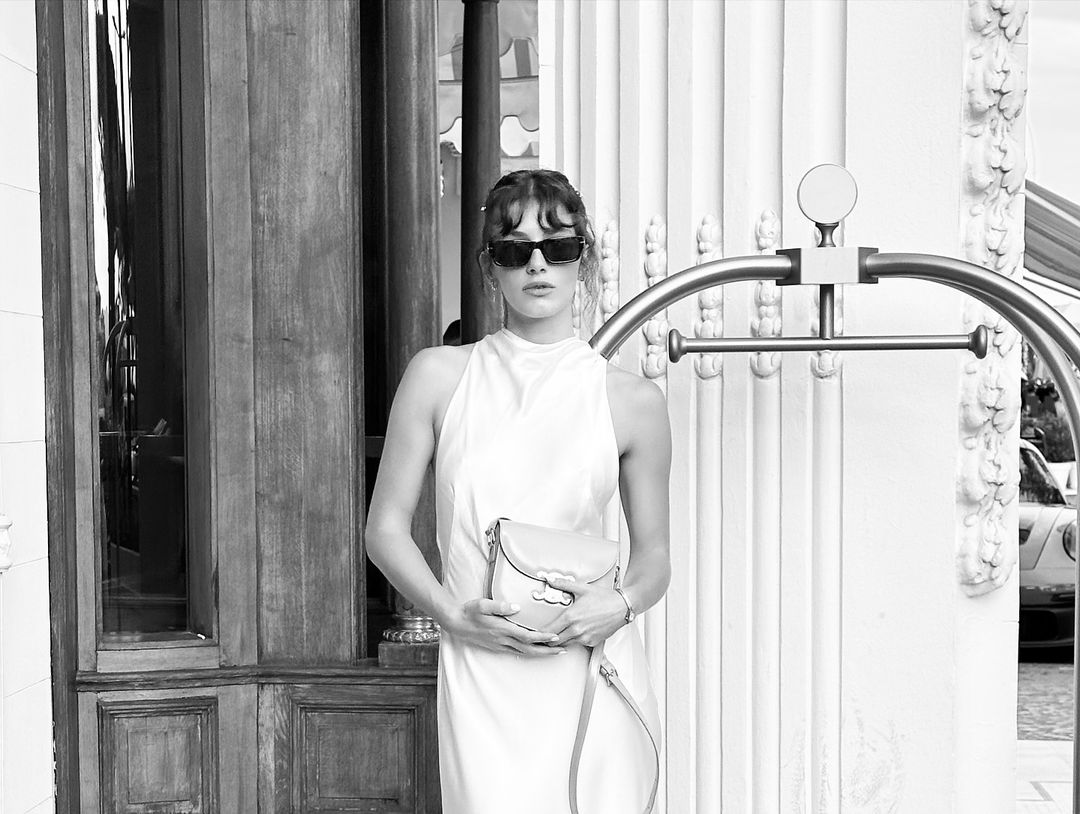 via Instagram (@oliviarouyre)