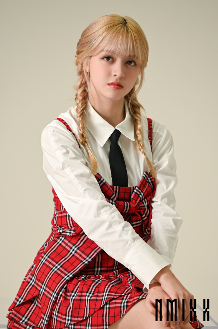 Picture of Lily Morrow
