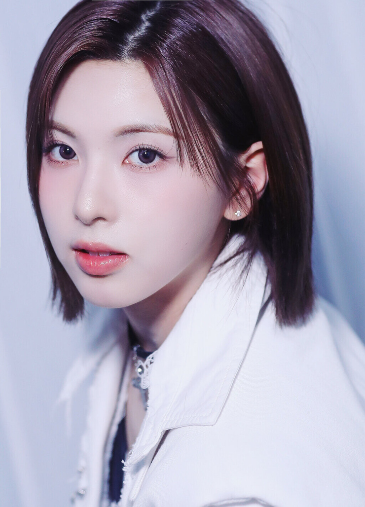 Picture of Jin-sol Bae