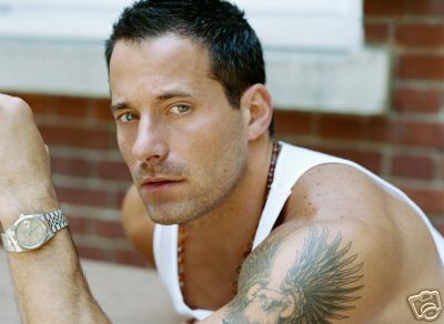 Johnny Messner picture