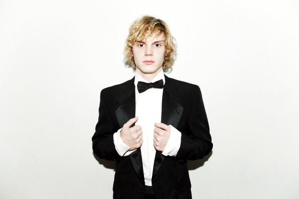 Evan Peters picture