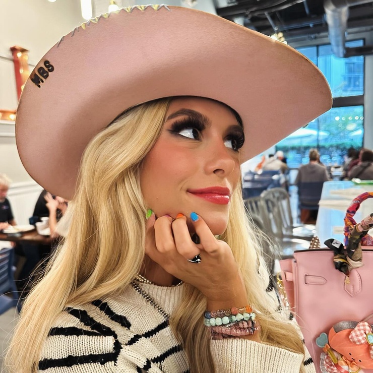 Picture of Madisyn Shipman