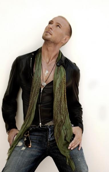 Picture of Luke Goss