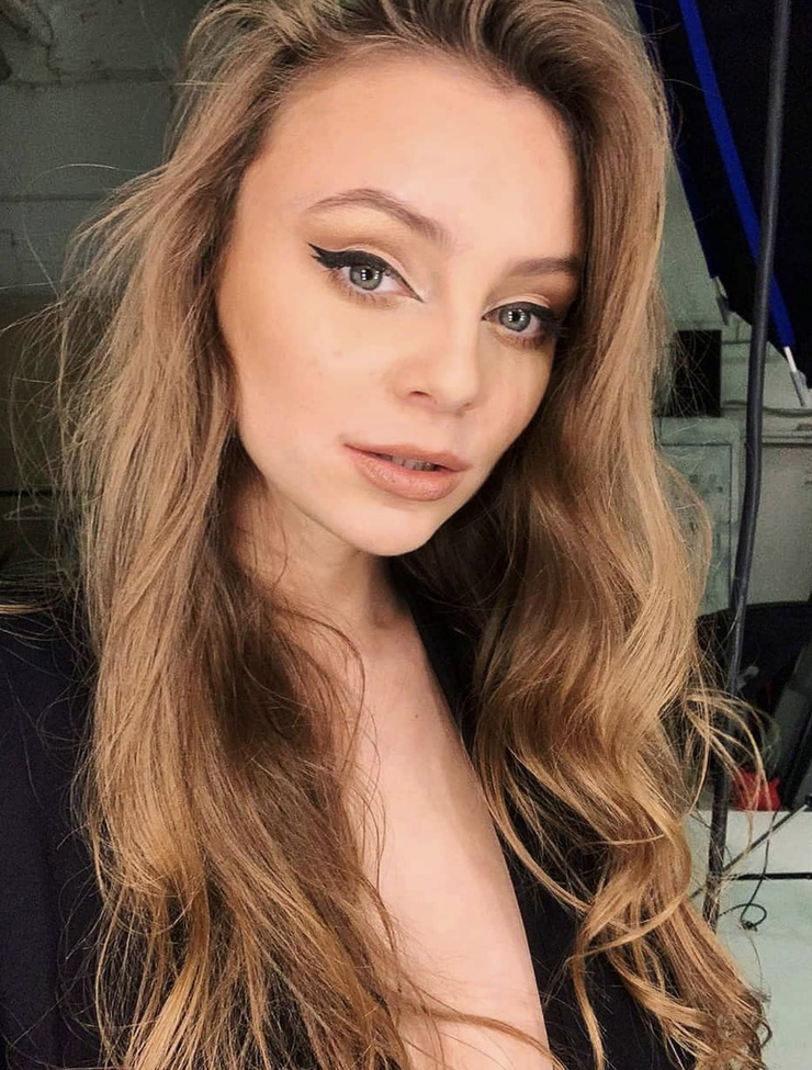 Kasandra Zawal image