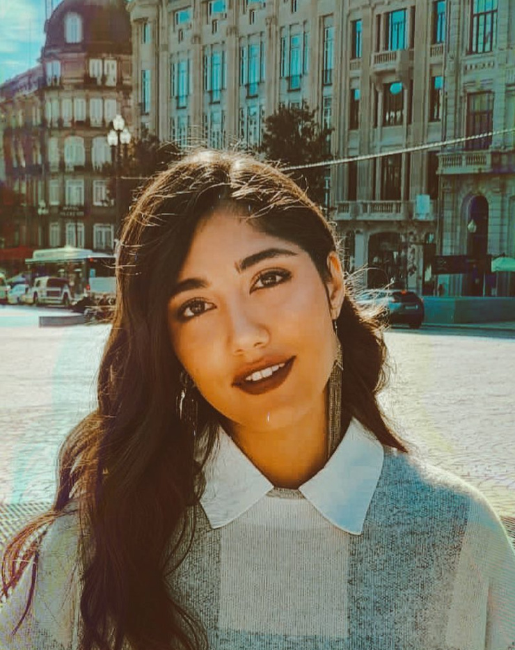Picture of Ava Vahneshan