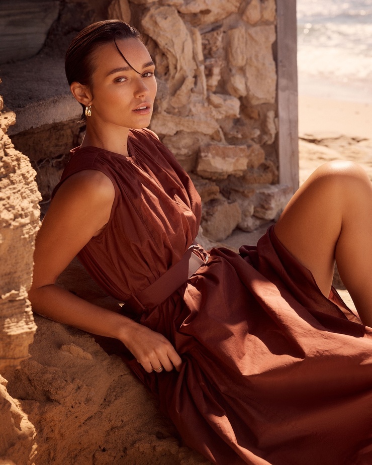 MIA BROWN model image