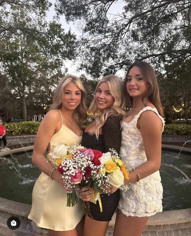 Ariana White picture