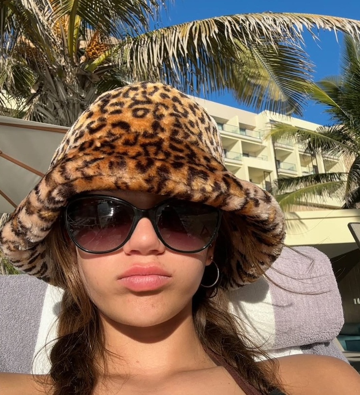 Picture of Madison Lewis