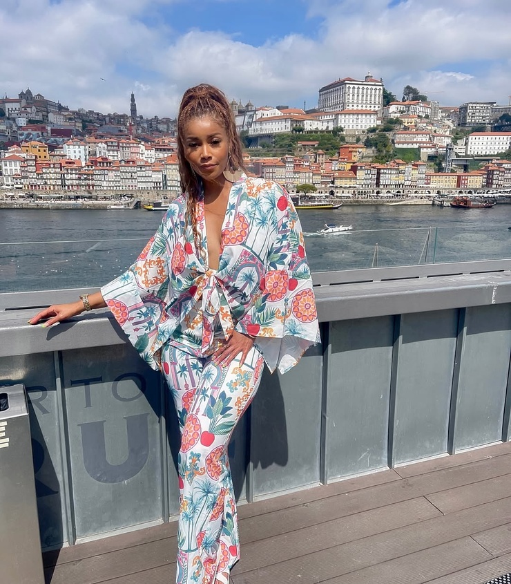 Picture of Renellè Nicole