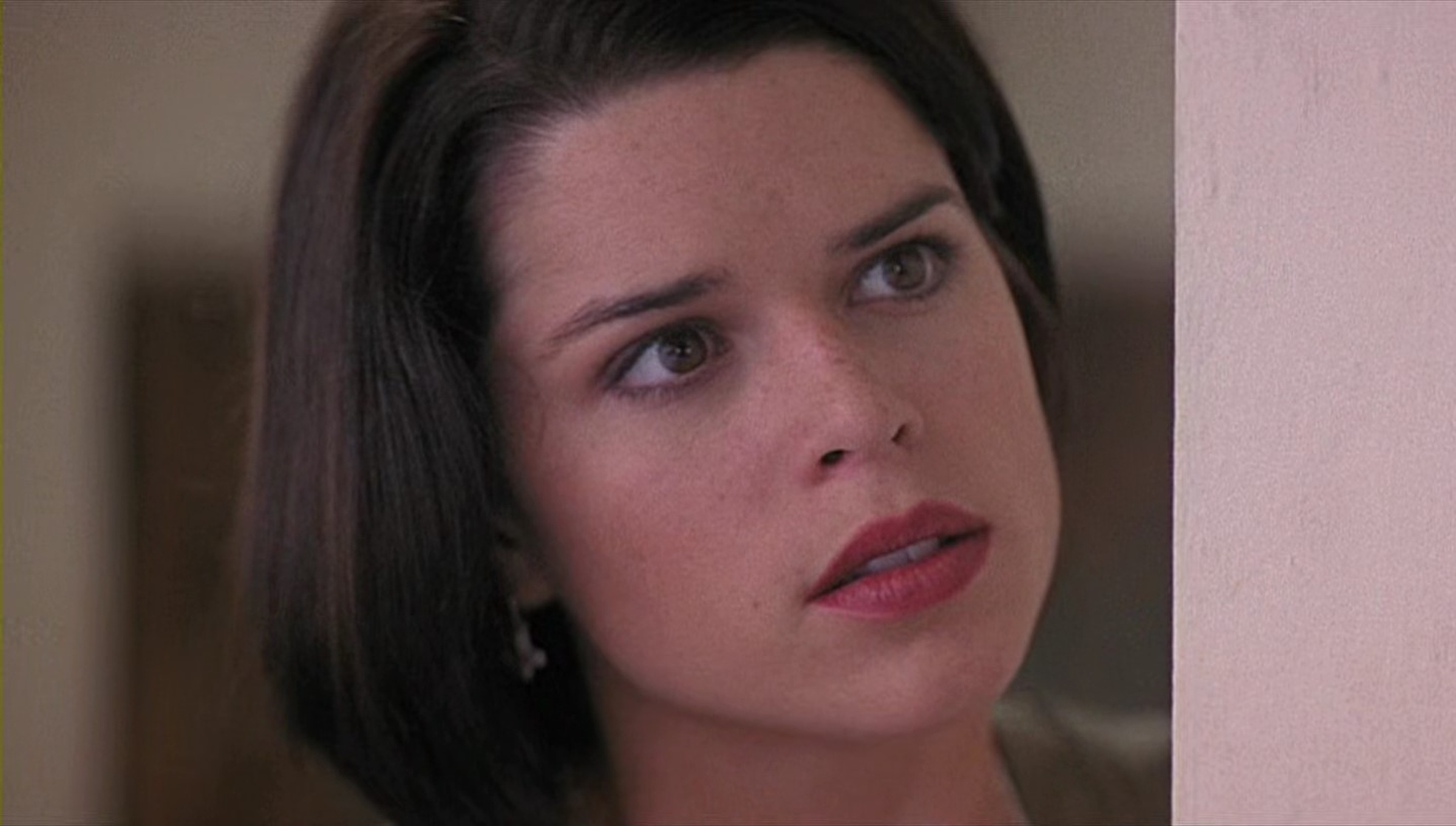 Picture of Neve Campbell
