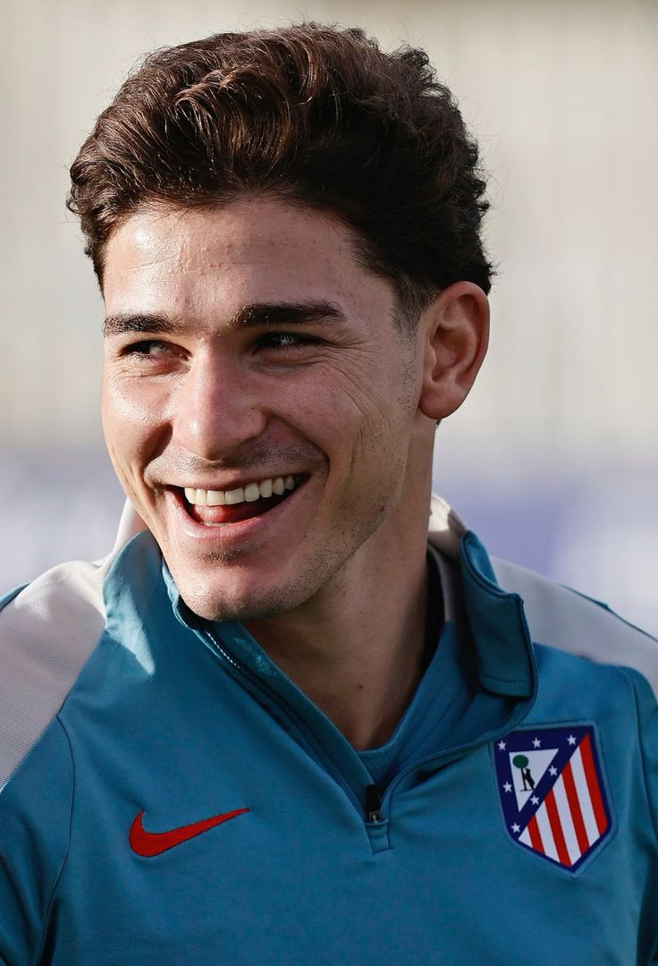 Picture of Julián Álvarez