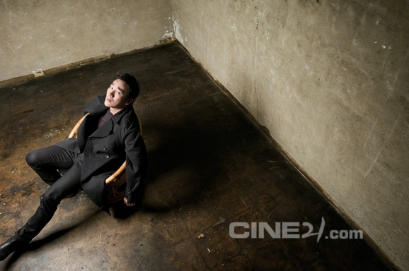 Tae-woong Eom picture