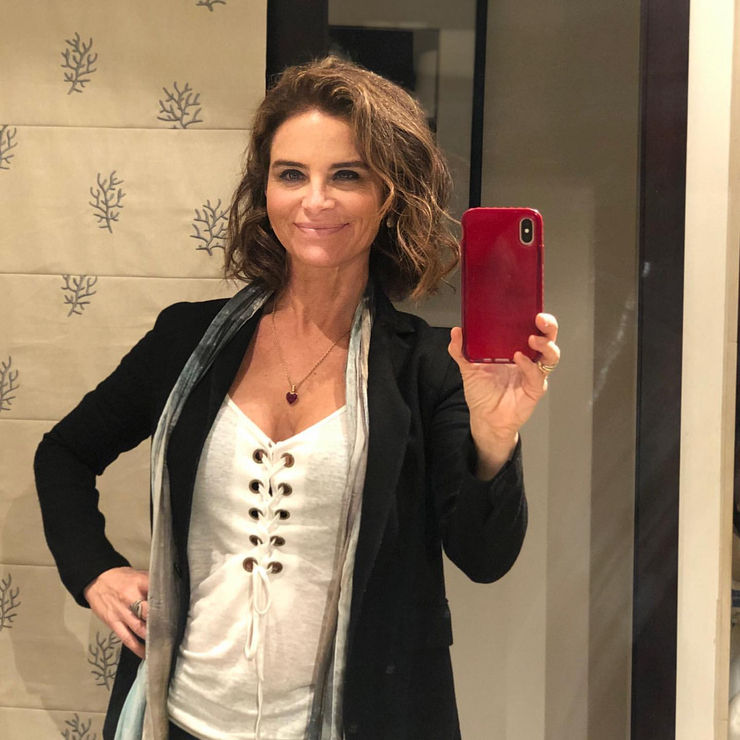 Picture of Betsy Russell