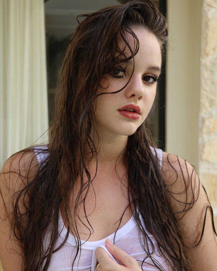 Picture of Isabella Ardley