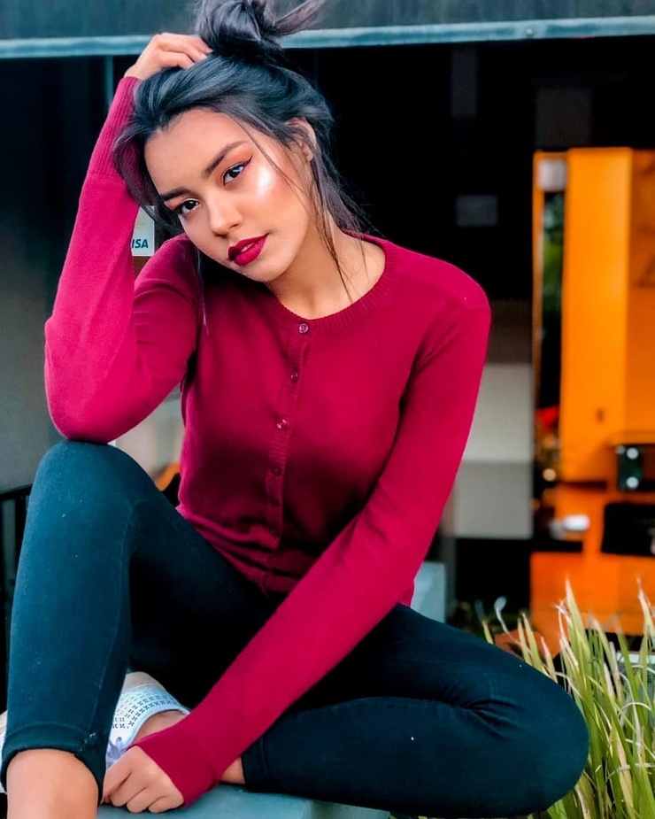 Picture of Anny Victoria