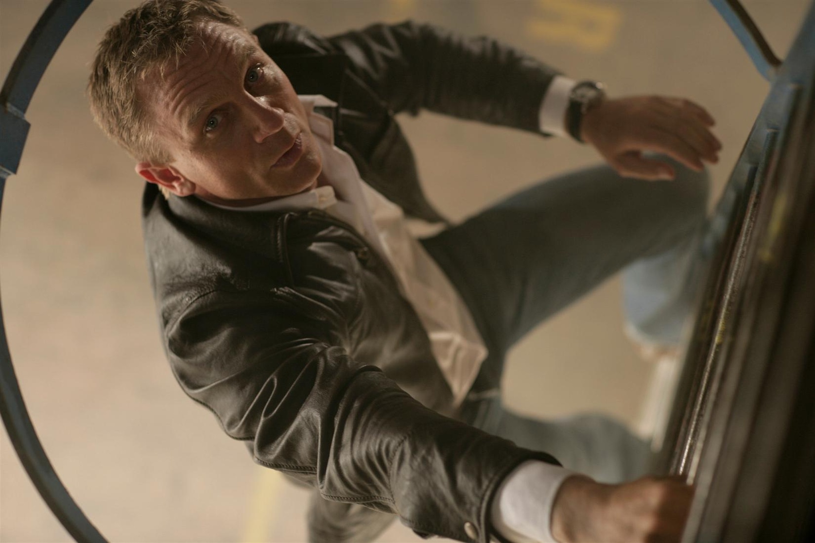 Picture of Daniel Craig