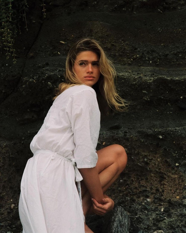 Picture of Sarah Hands