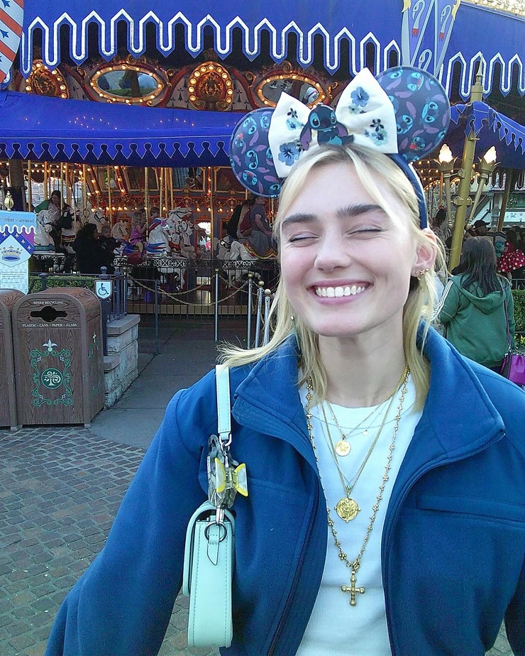 Meg Donnelly image