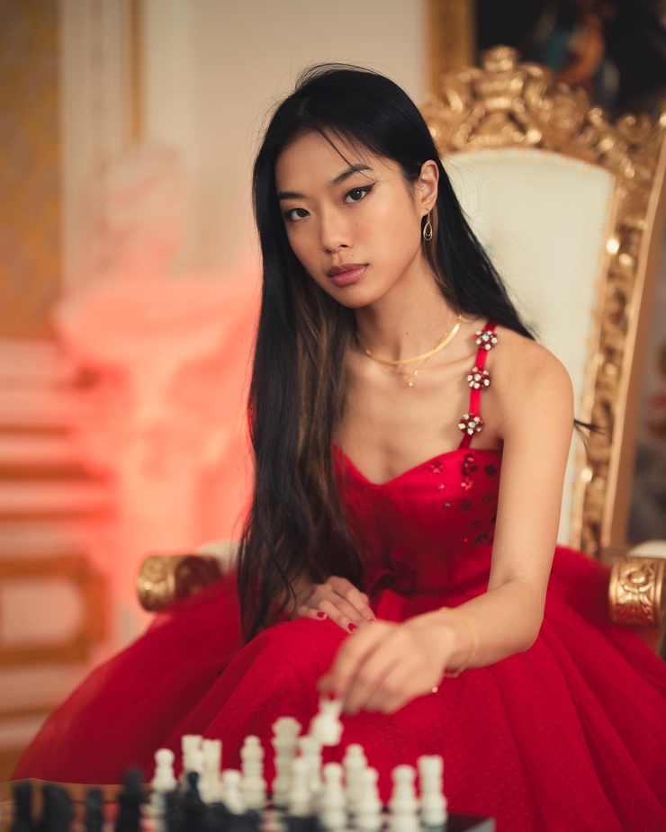 Picture of Qiyu Zhou