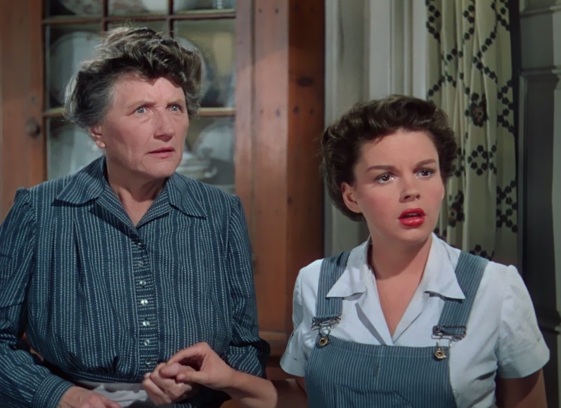 Marjorie Main and Judy Garland