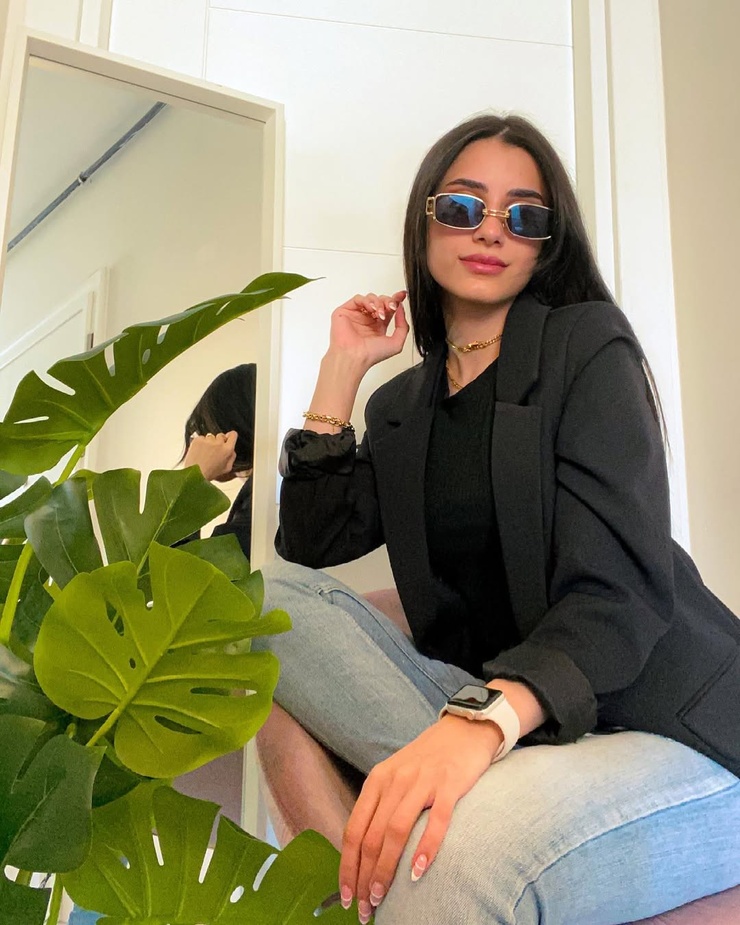 Picture of Yasmeen Alkhateeb