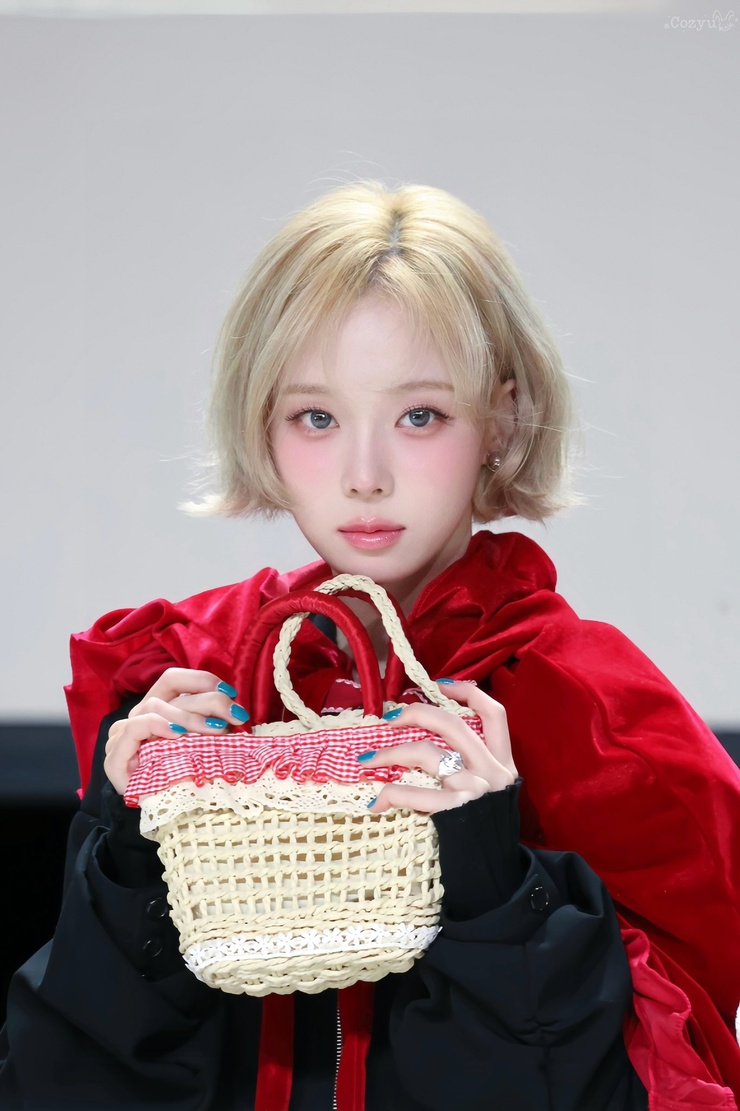 Min-Jeong Kim picture