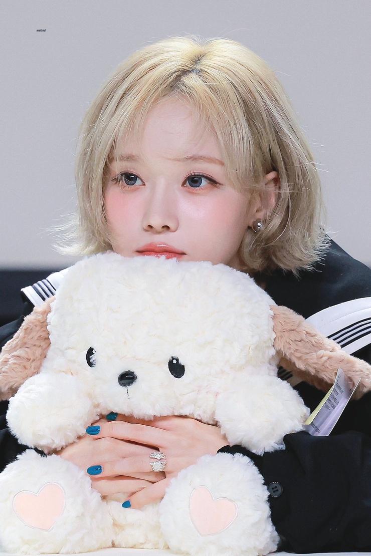 Min-Jeong Kim picture