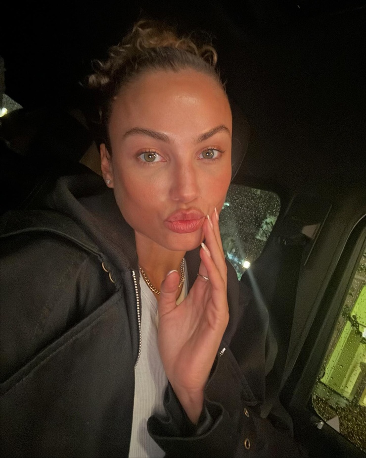 Picture of Stephanie Bertram Rose